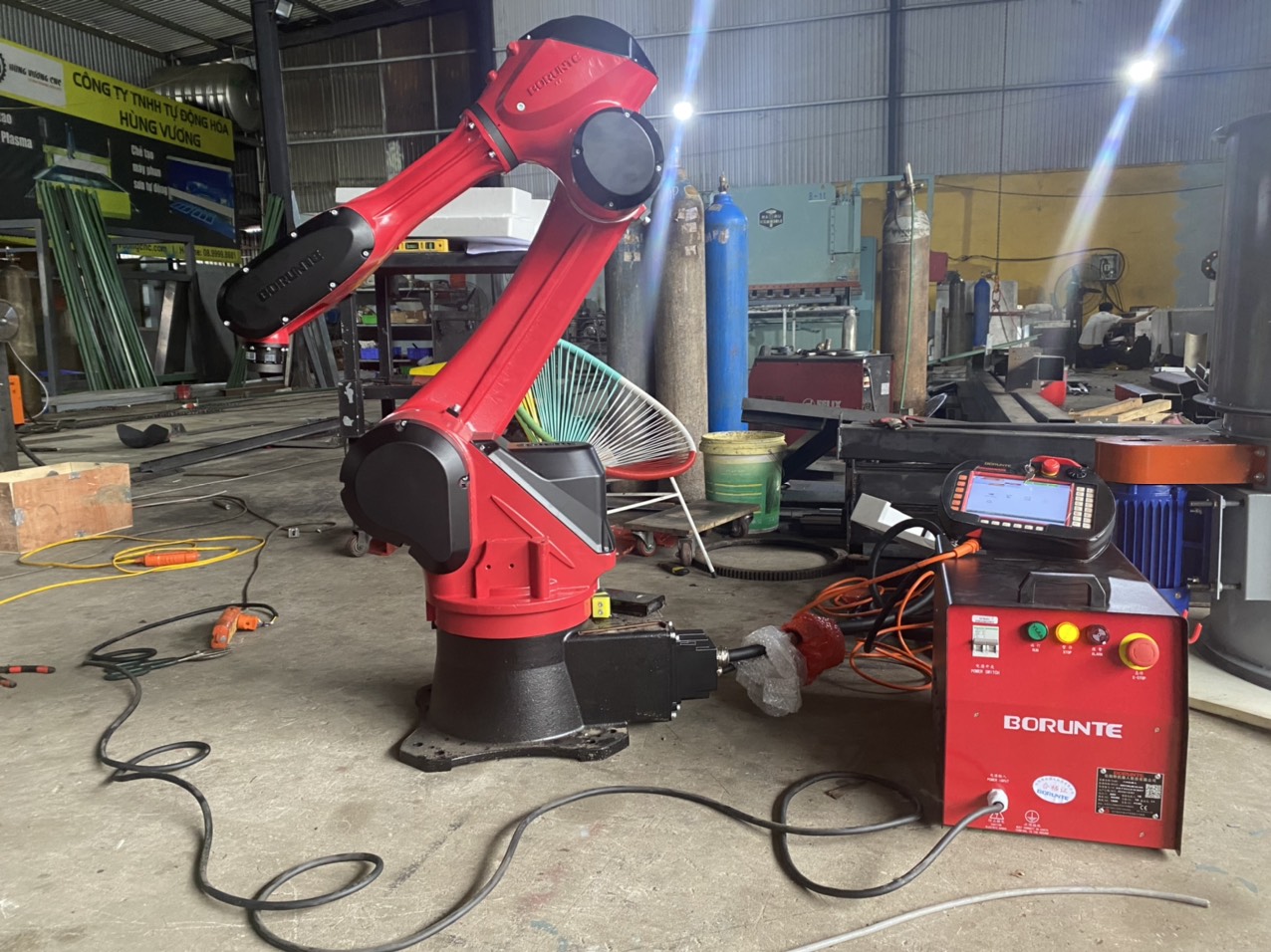 Robot Phun Sơn | Ứng Dụng Robot sơn Tự Động - Hùng Vương CNC