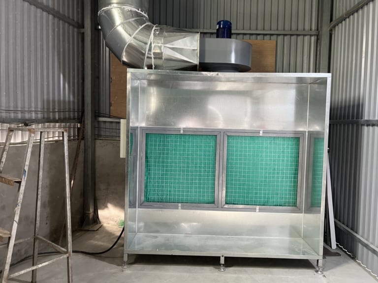 Buồng thu bụi sơn khô, hút dập bụi sơn - Hùng Vương CNC